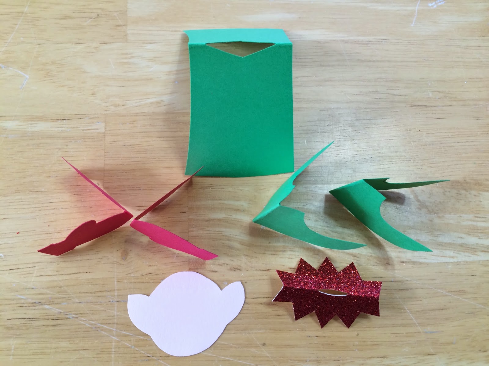 Kathy's Art Project Ideas: Candy Cane Elf Christmas Ornament Craft