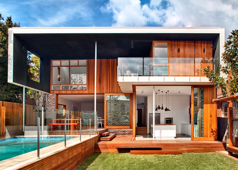 art 4 logic: Castlecrag Residence by CplusC Architectural Workshop