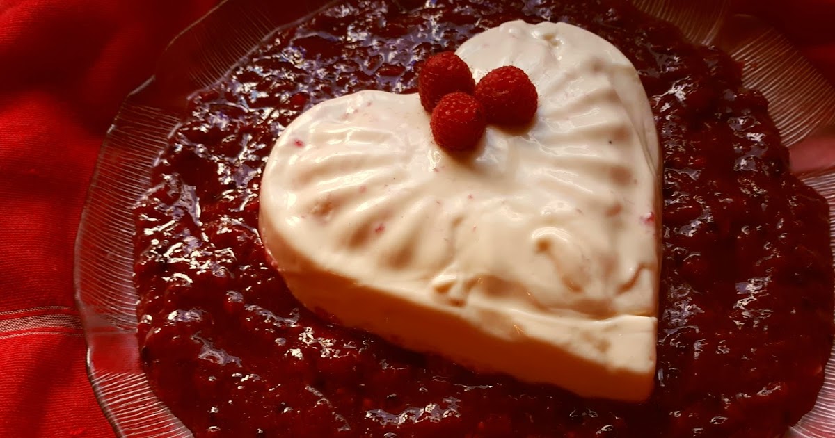 Persnickety: Russian Creme with Melba Sauce
