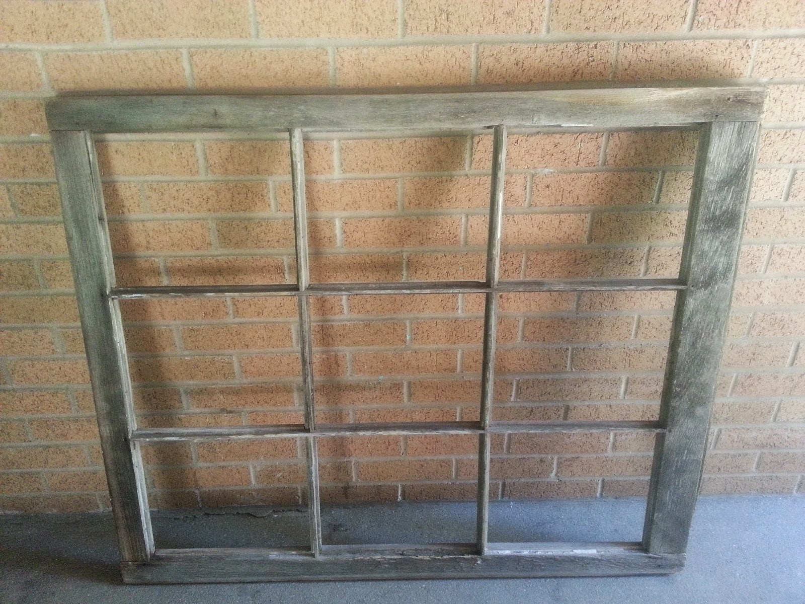 Freckles 'n' Family: Vintage Window Frame Decor