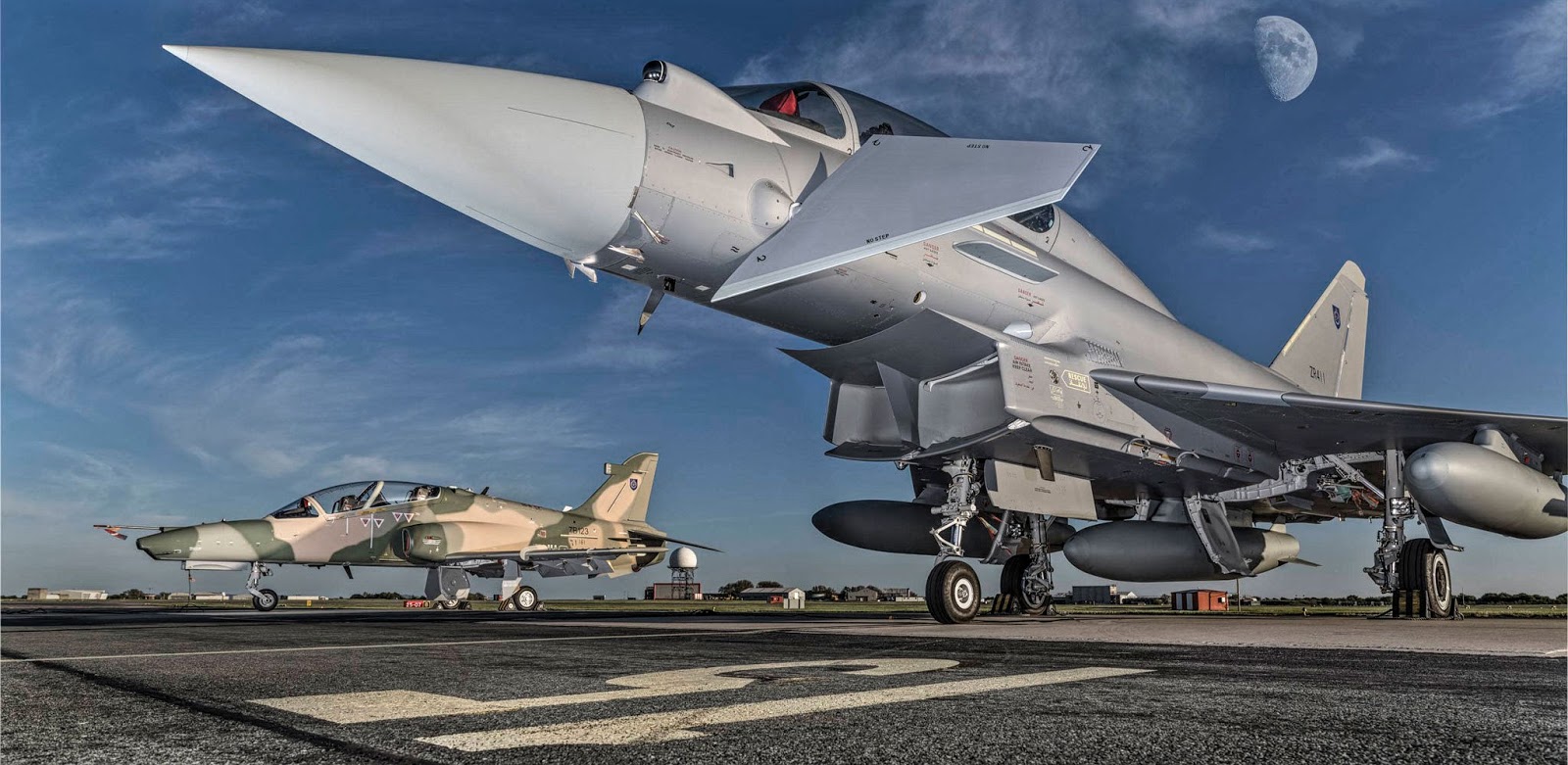 Oman Receives Eurofighter Typhoon and Hawk Jet