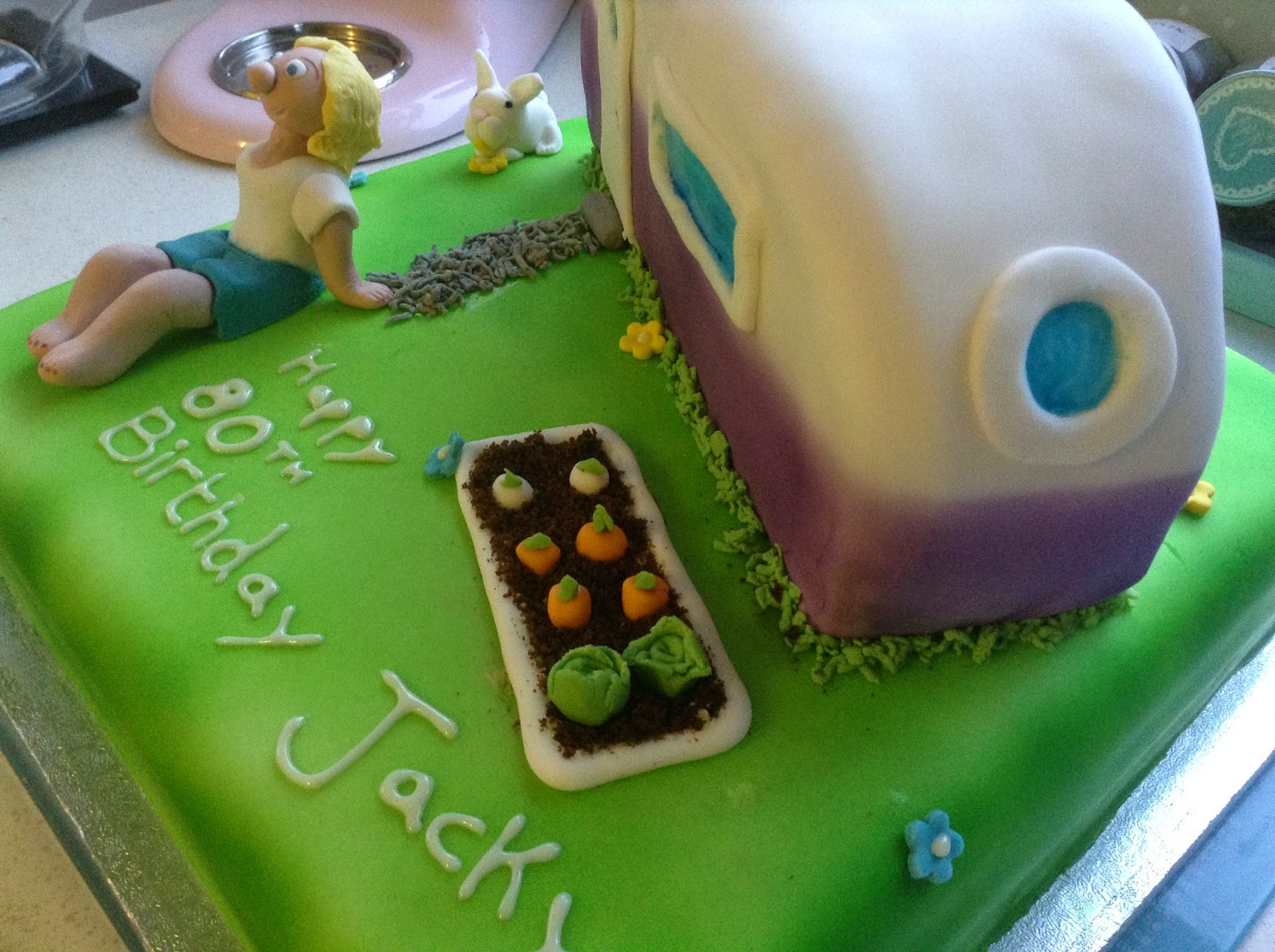 Chintzy Cakes: Caravan Birthday Cake