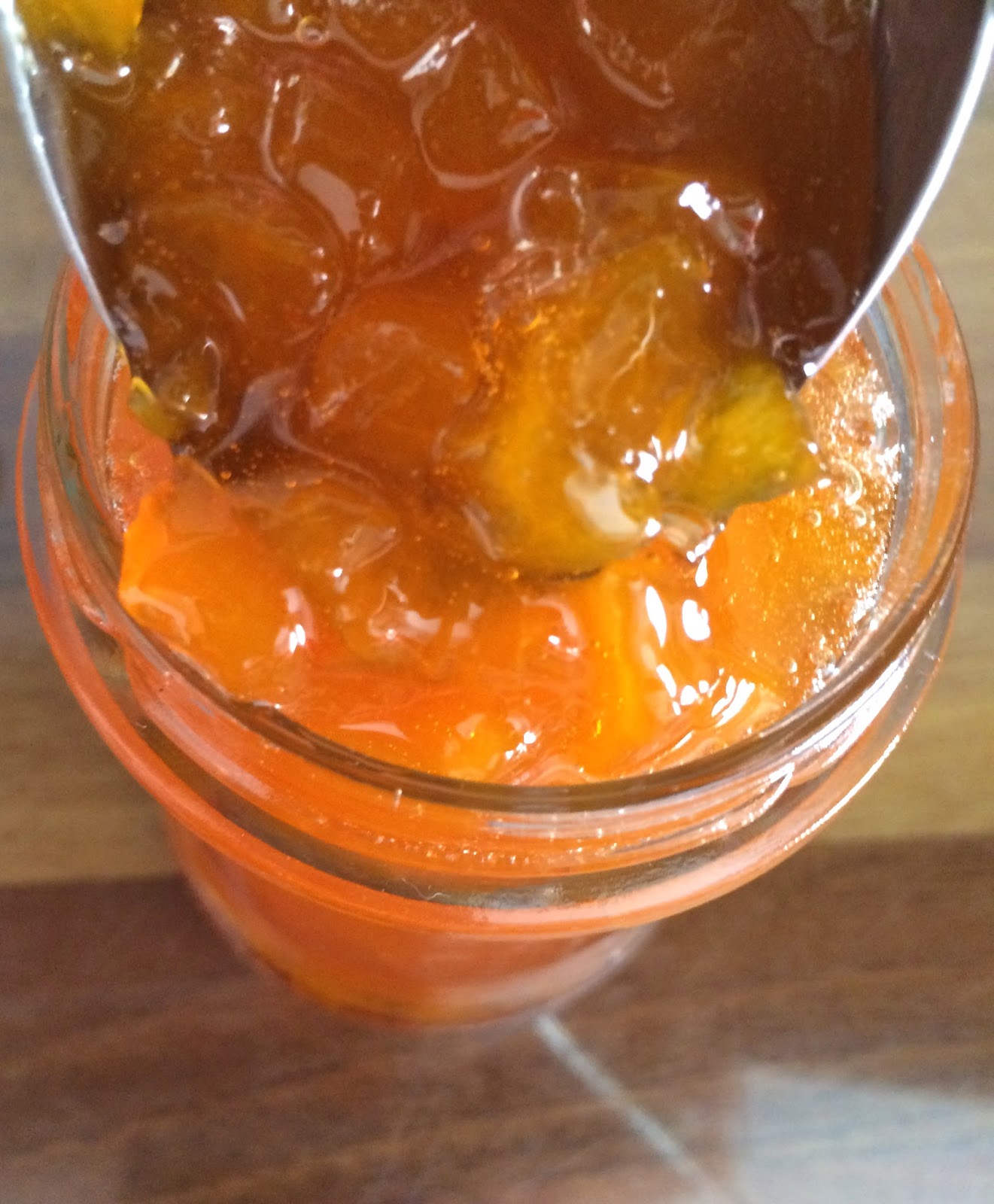 Confettura al microonde col metodo "zia Carmela" alle albicocche ...