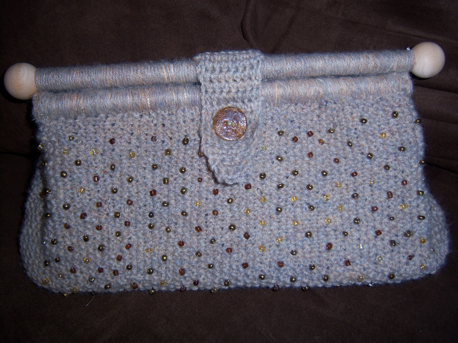 Rosy Creations: Knitted Clutch Purse