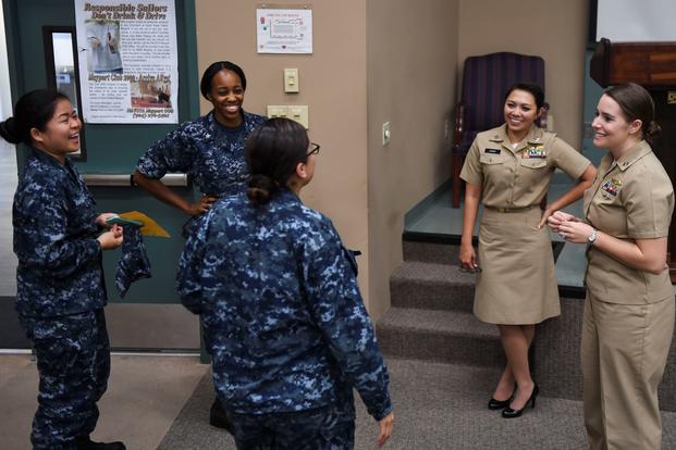 Submarine Matters: Women Good on Subs: USN, "Viking", German, Australian.