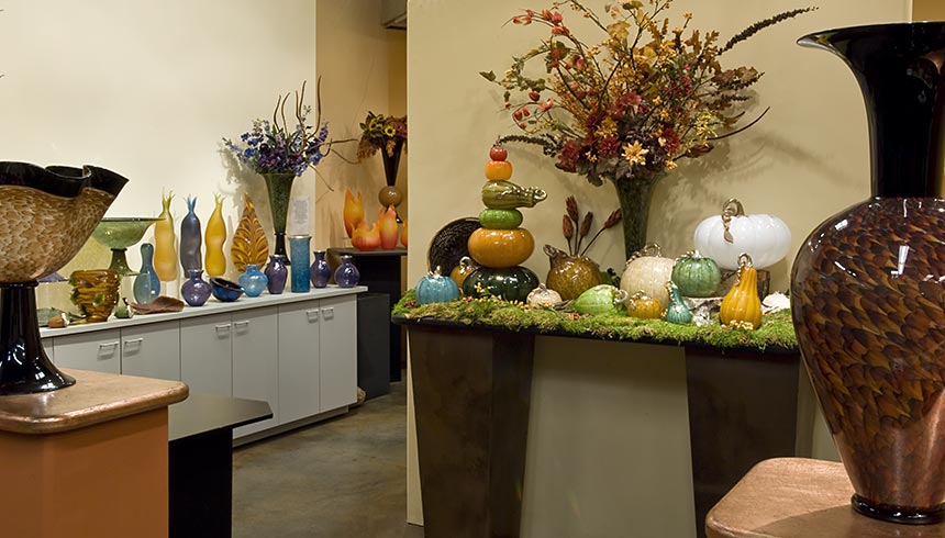 Studio Floral Dora Santoro: Cohn Stone Studios