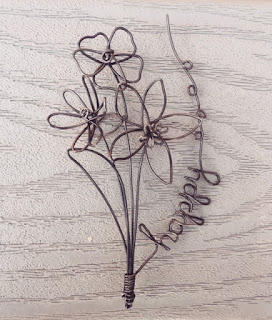 Random Wire Art: Wire Floral Arrangements