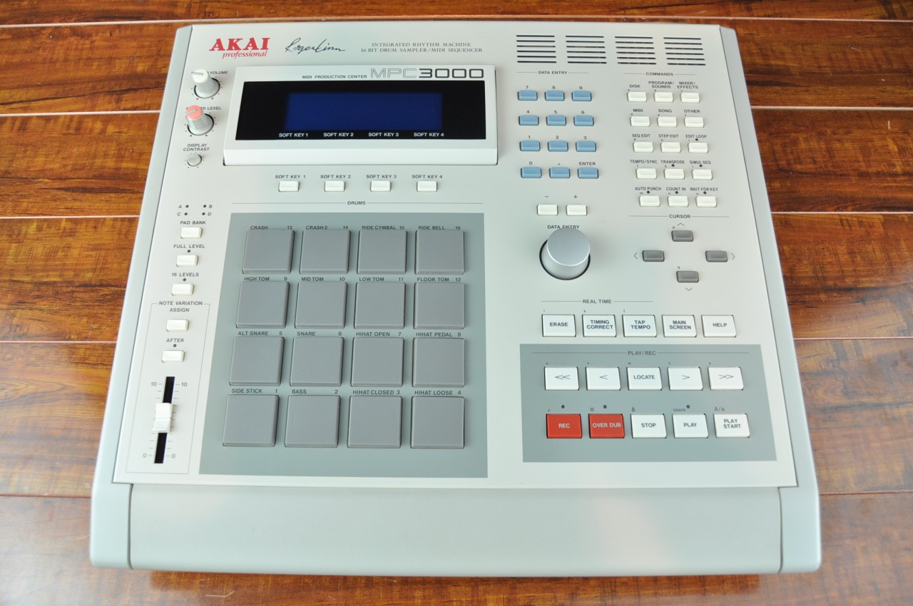 MATRIXSYNTH: AKAI Roger Linn MPC 3000 SN 89425-00143
