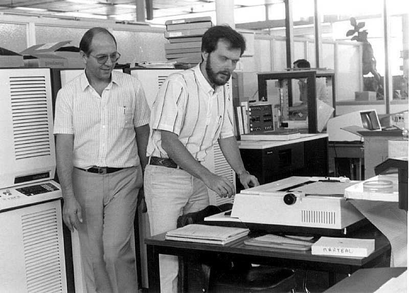 Eksplorasi CTTS,Multics, dan Unix ~ Operating System