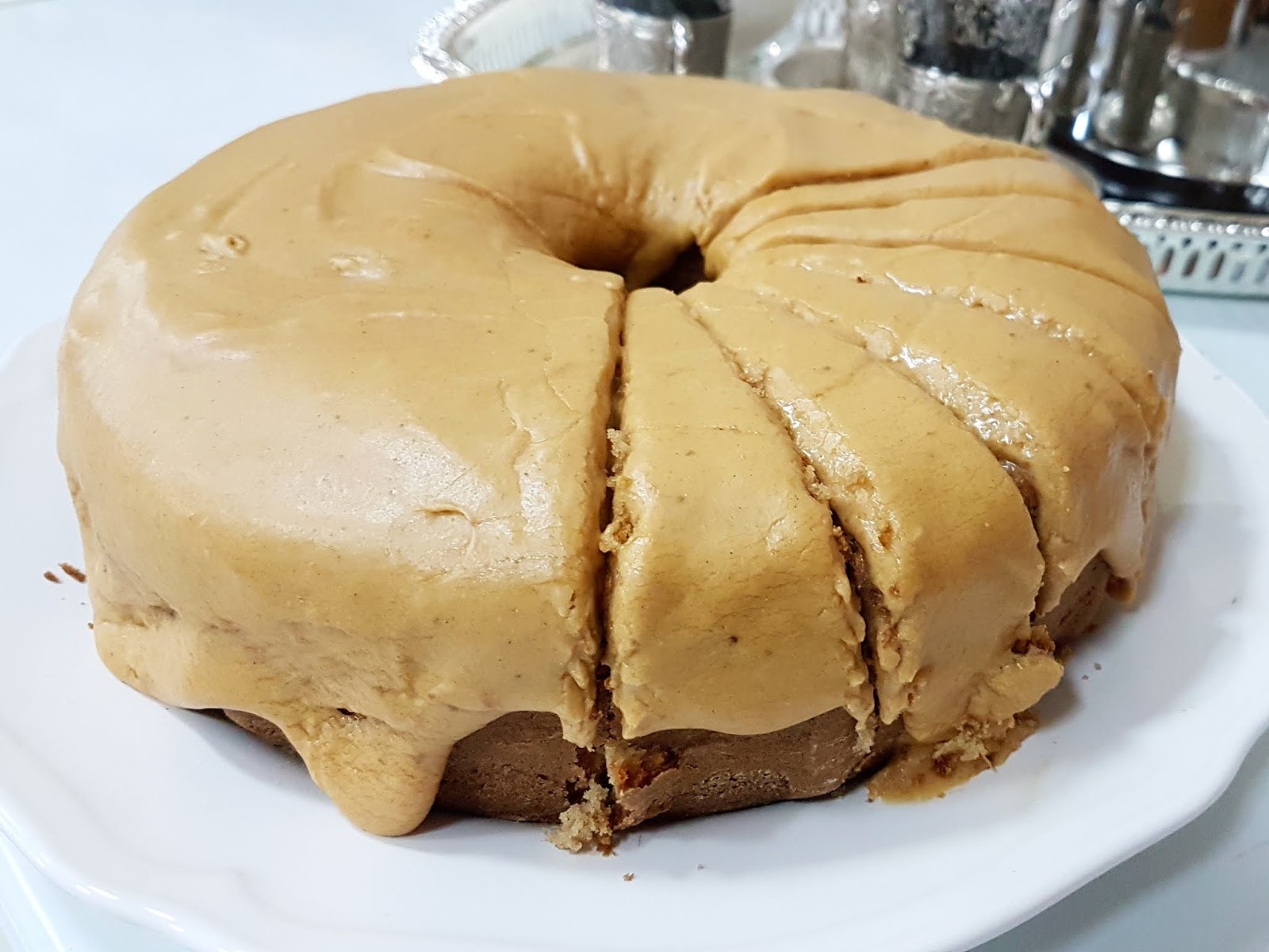 Maryam's Culinary Wonders: 1315. Karak Cake (Express)