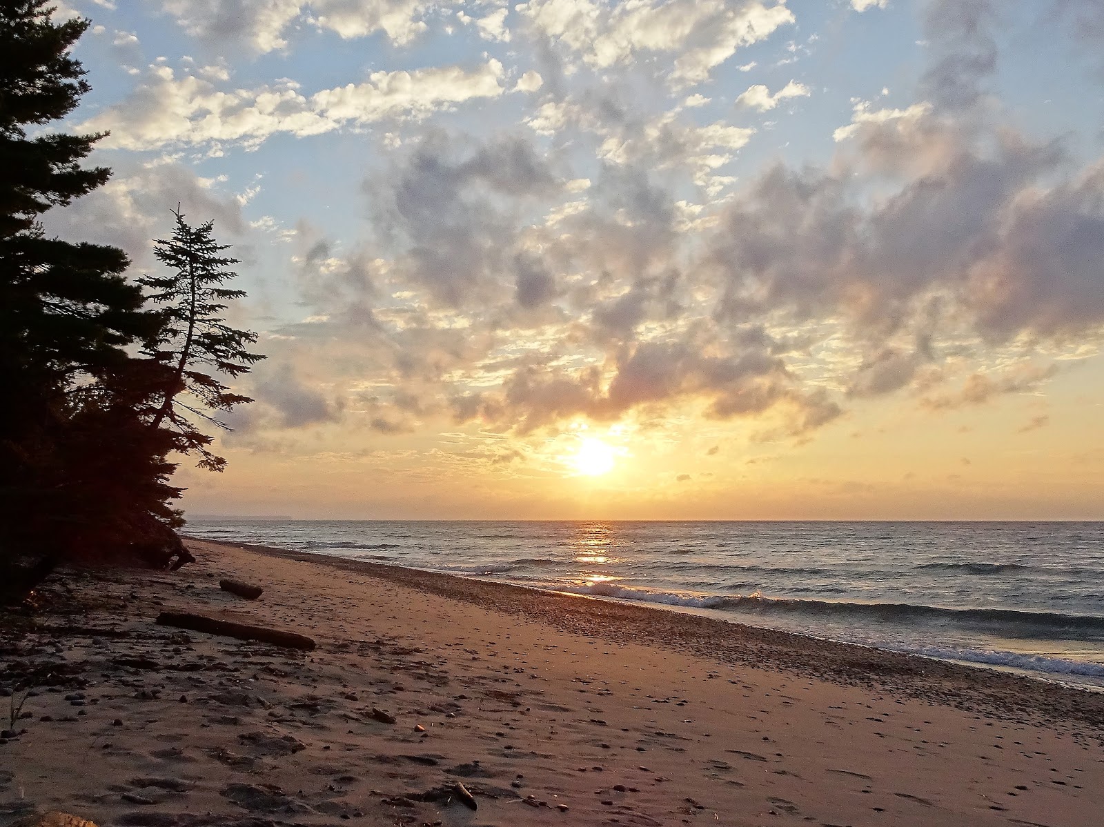 Mama's Basecamp: Fall 2017 Family Backpacking Trip to Pictured Rocks ...