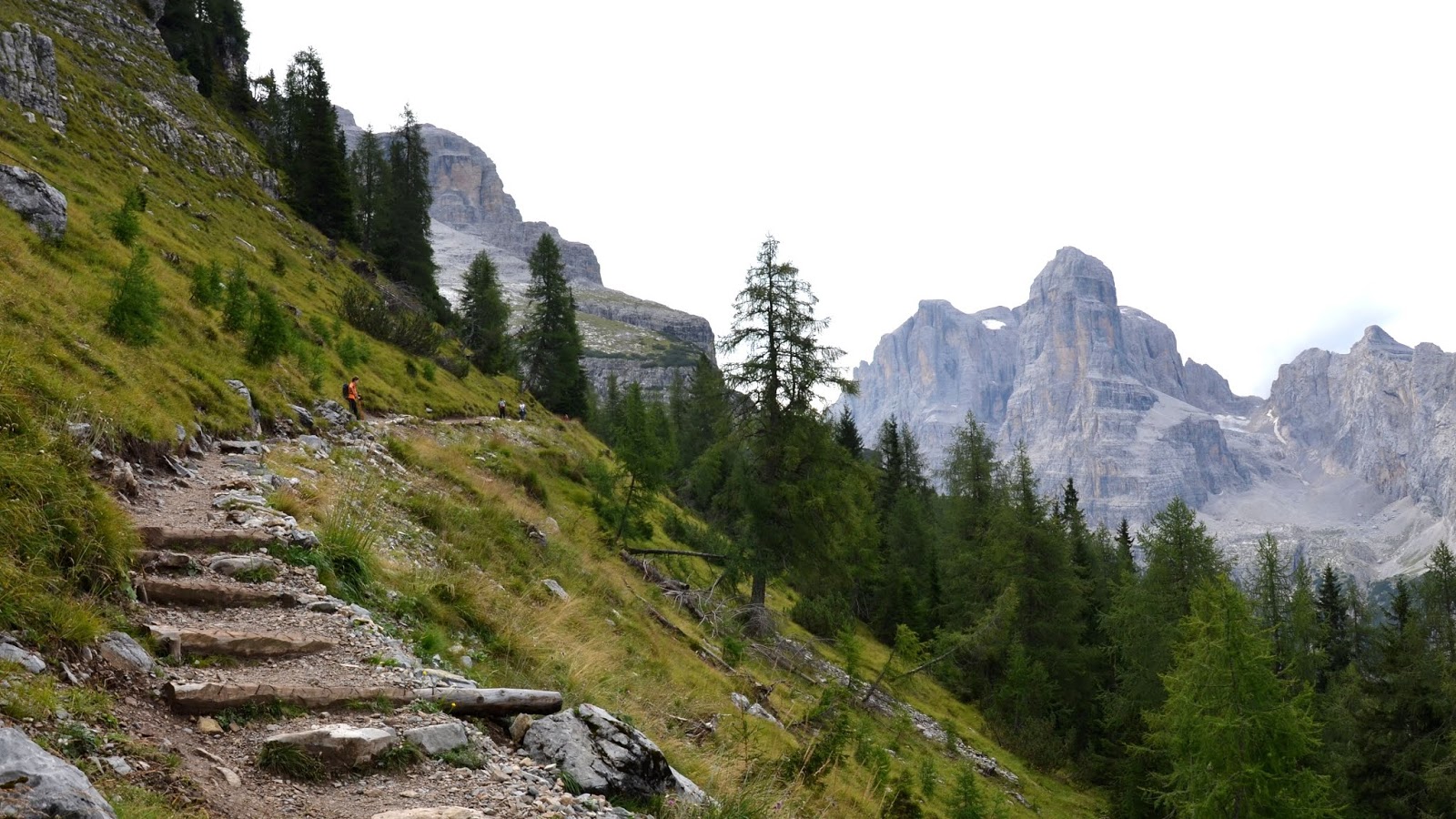 Rifugio Brentei: escursione da Madonna di Campiglio