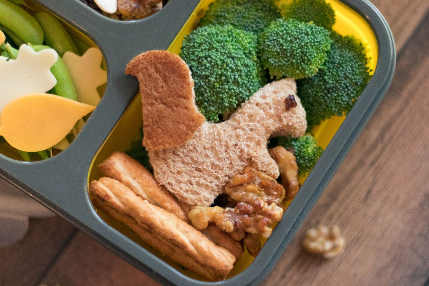Lunchbox Dad: A Candied Walnut Eating Squirrel School Lunch Recipe