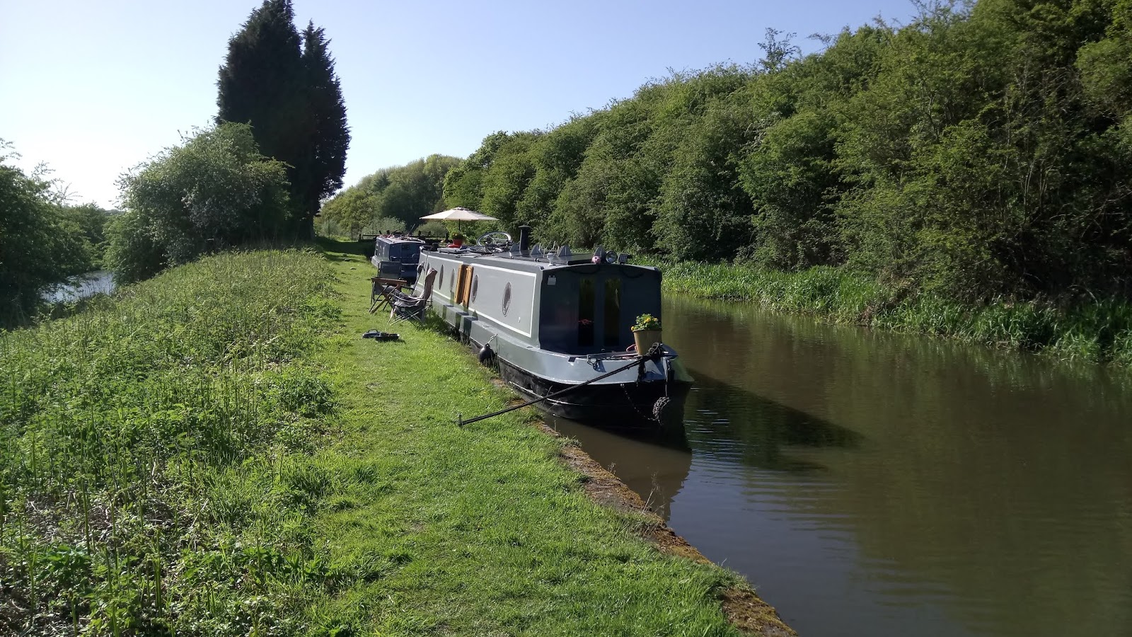 Narrowboat Ellis: Tarleton to Burscough on the Rufford Arm...and 2 ...