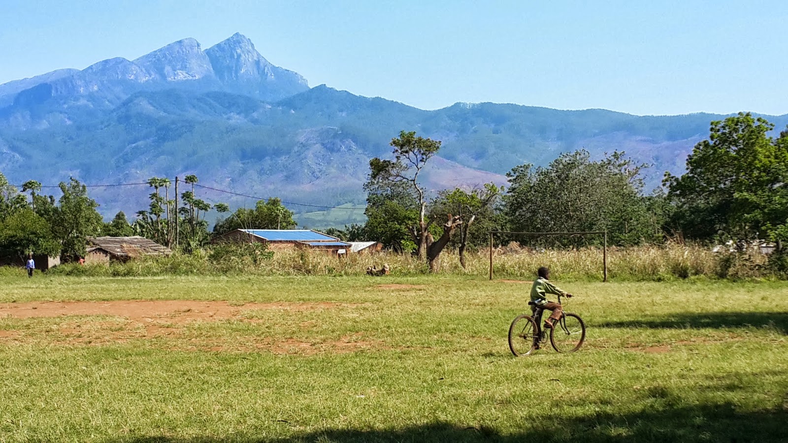 Crónicas de Moçambique: Formação em Milange