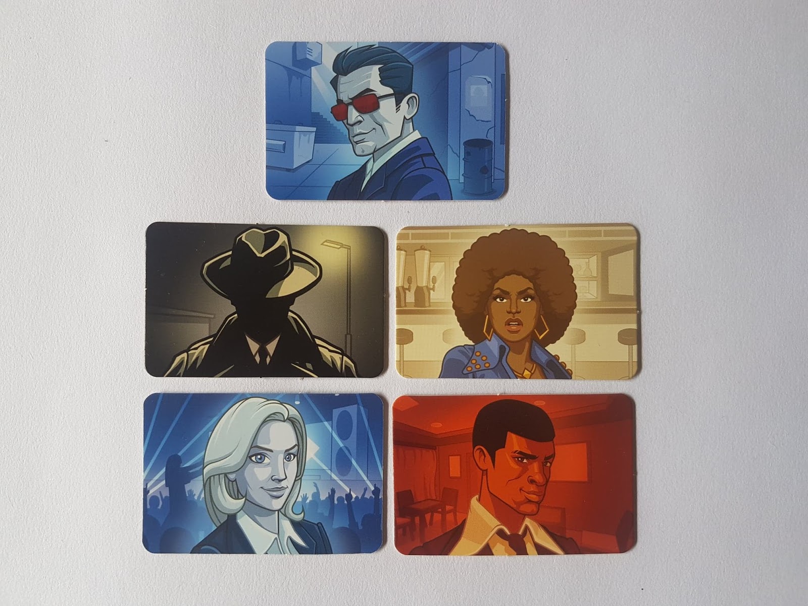 Codenames Deep Undercover: Review