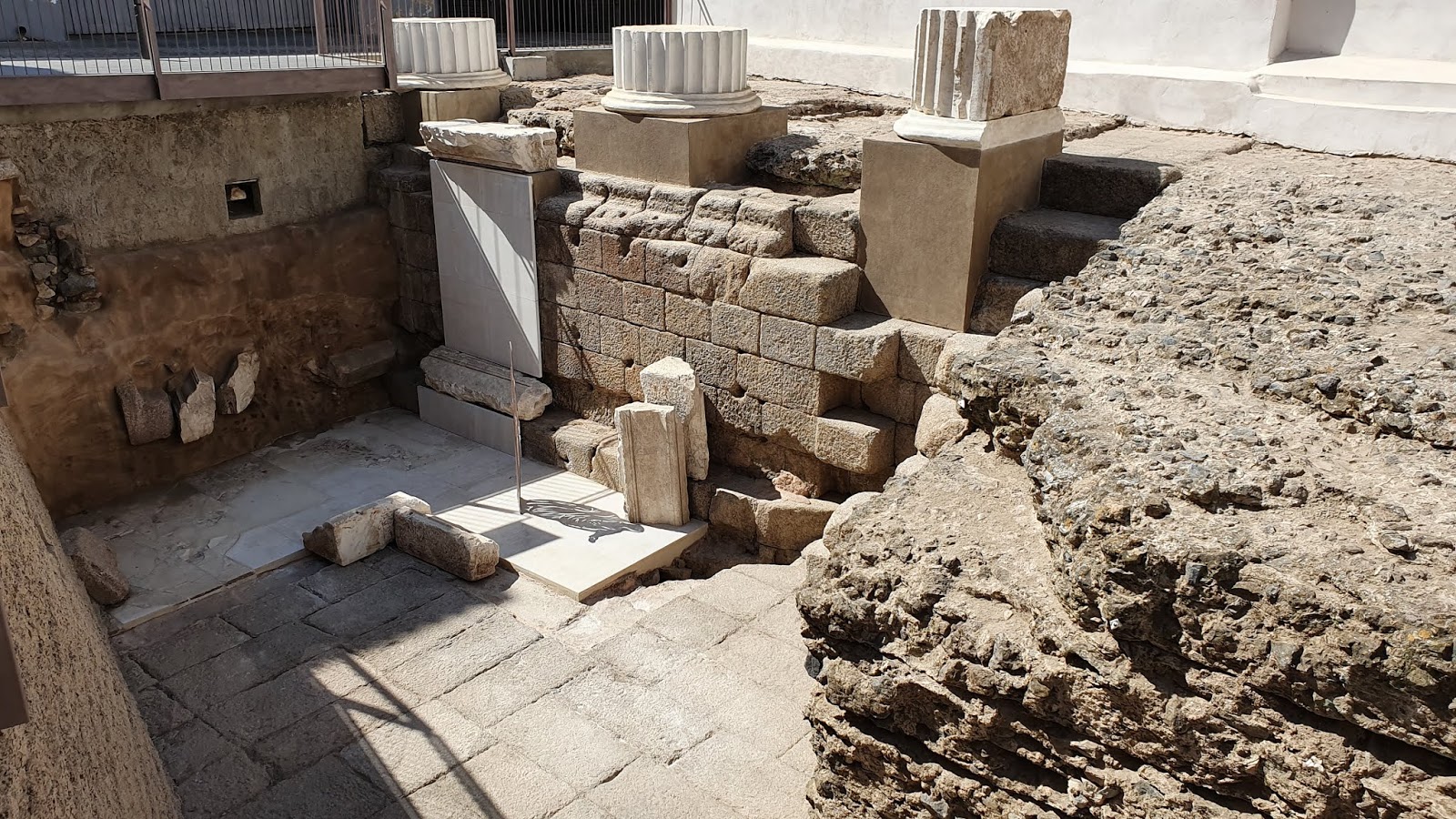 Imperio Romano: El Templo de Culto Imperial de Mérida