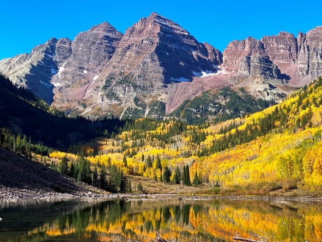 GOING ON ADVENTURES: Why the Maroon Bells are such a popular destination