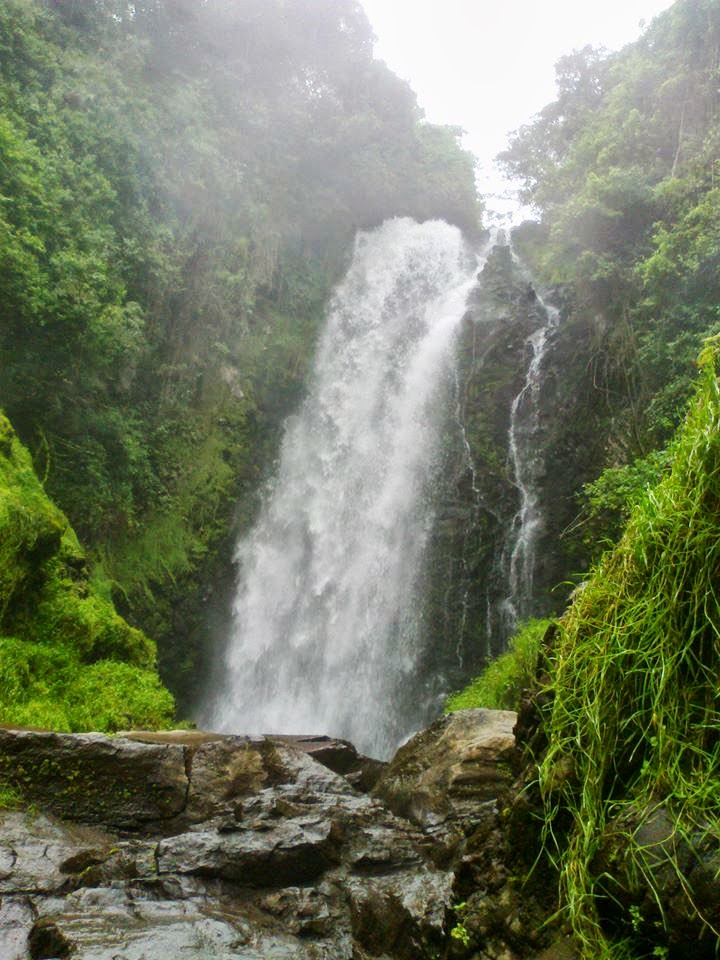 TURISMO EN OTAVALO: Cascadas de Peguche