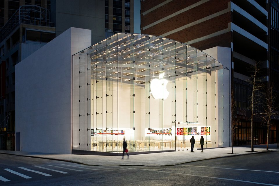 Tech Talk With World: Apple Stores in The World