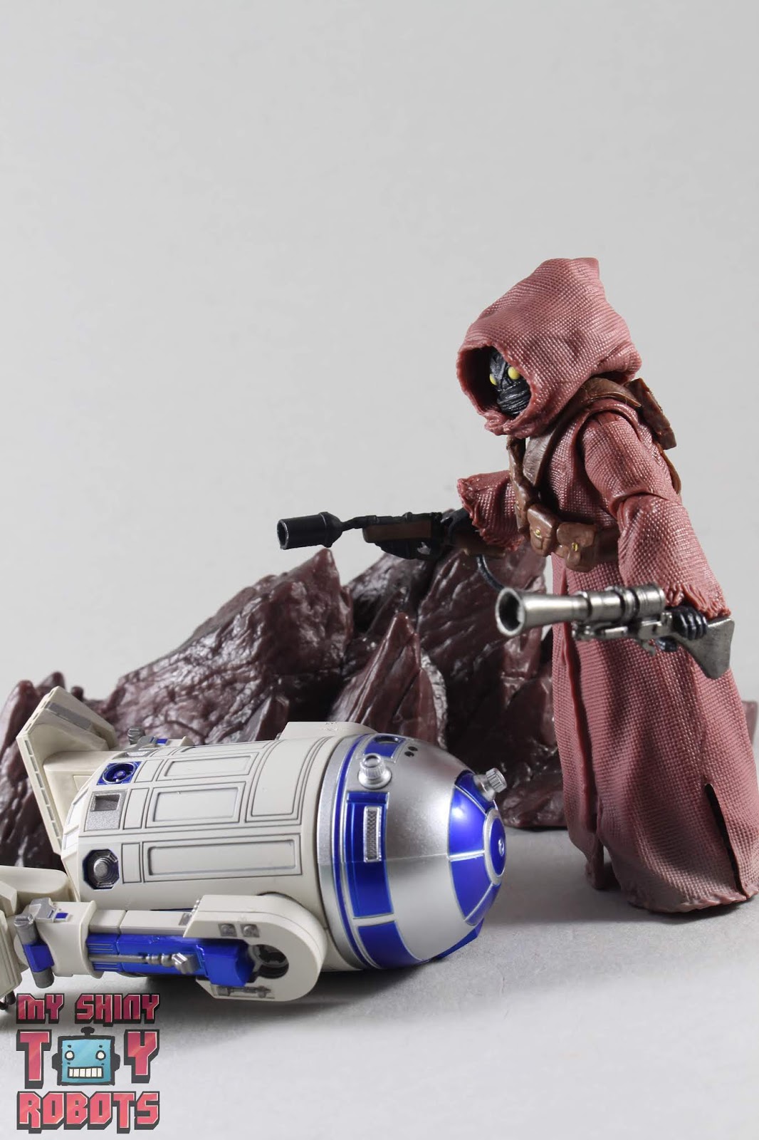 My Shiny Toy Robots: Toybox REVIEW: Star Wars Black Series Jawa (40th ...
