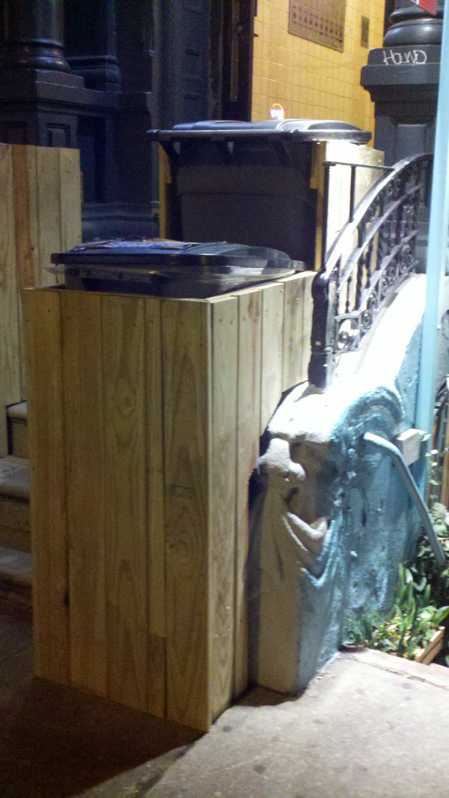 EV Grieve: Iconic St. Mark's lions not going anywhere — just being ...