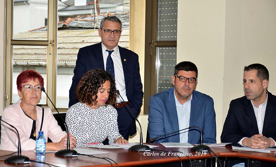 Castroventosa: El PP acusa al Equipo de Gobierno de incapacidad por tener que devolver 11.000 ...