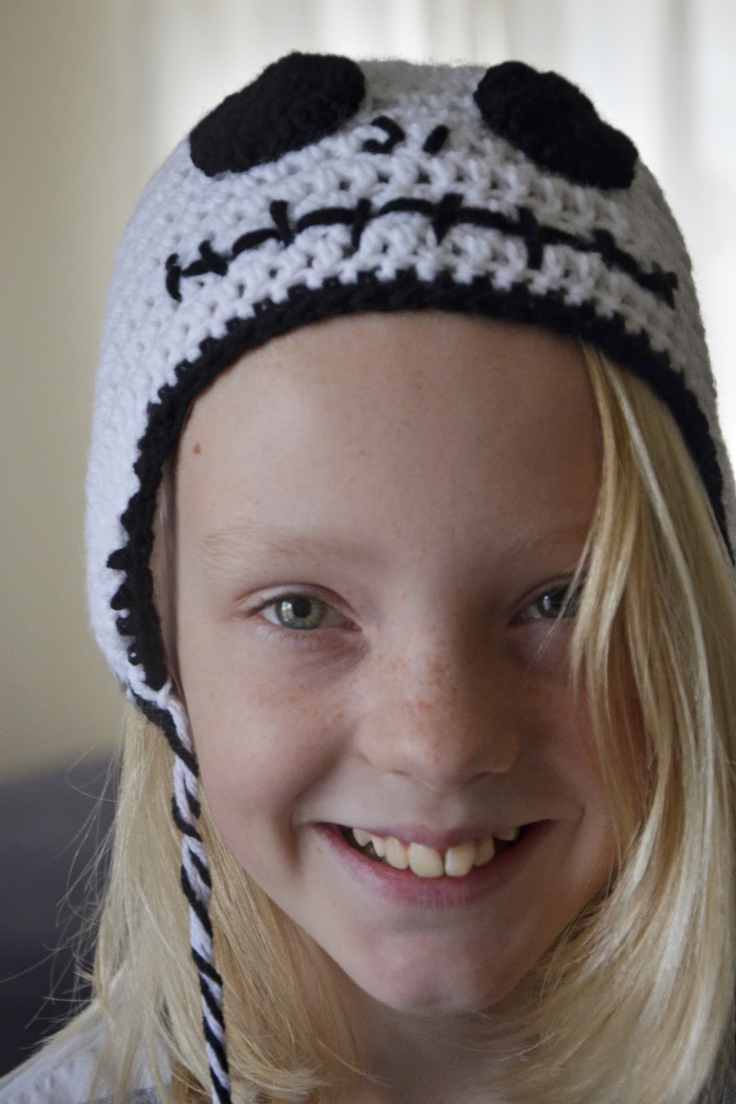 The Curious Krafter: A Skeleton Hat (Crochet)