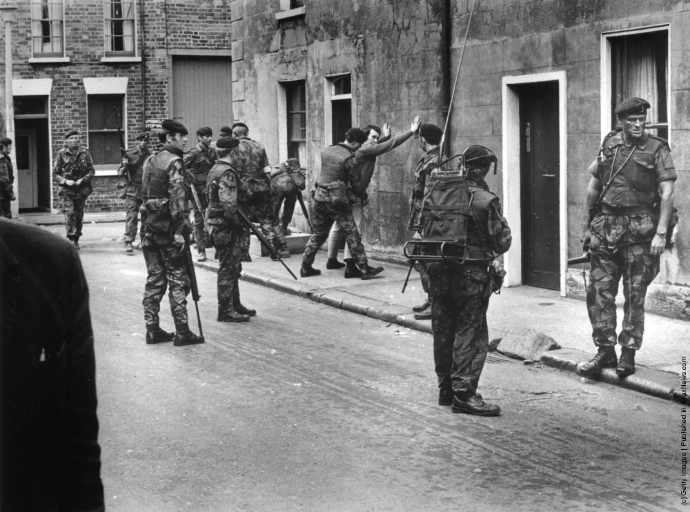 33 Vintage Photographs That Capture the Troubles in Northern Ireland ...