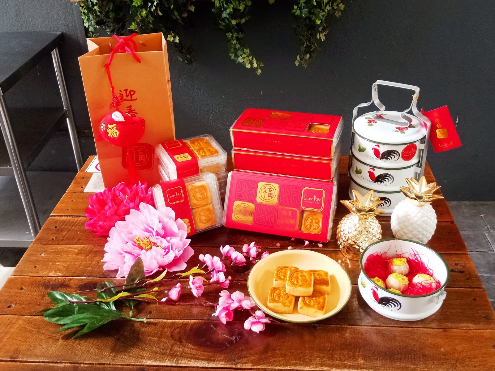 SWEE BEE PINEAPPLE TARTS - Wendy Pua | Malaysia Chinese Lifestyle Blogger