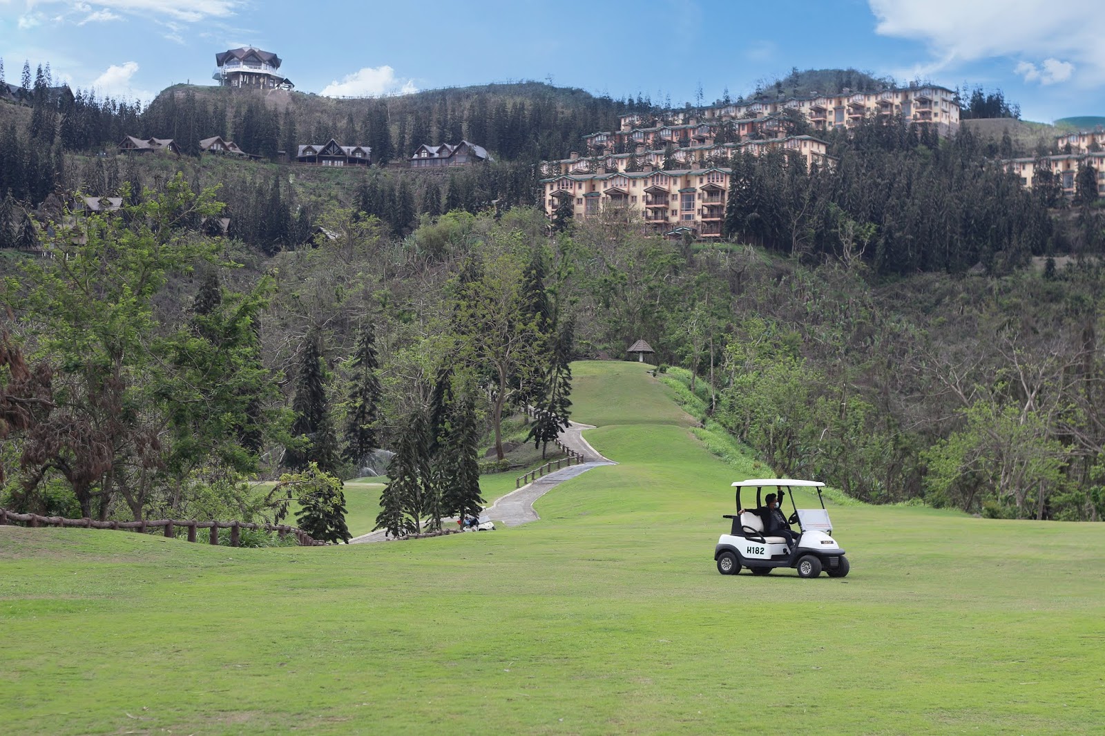 Lakwatsera Lovers: Revivify Tagaytay Highlands