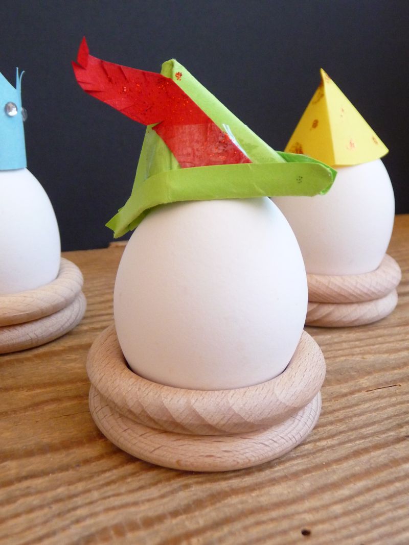 Meine grüne Wiese: Eier mit Hut