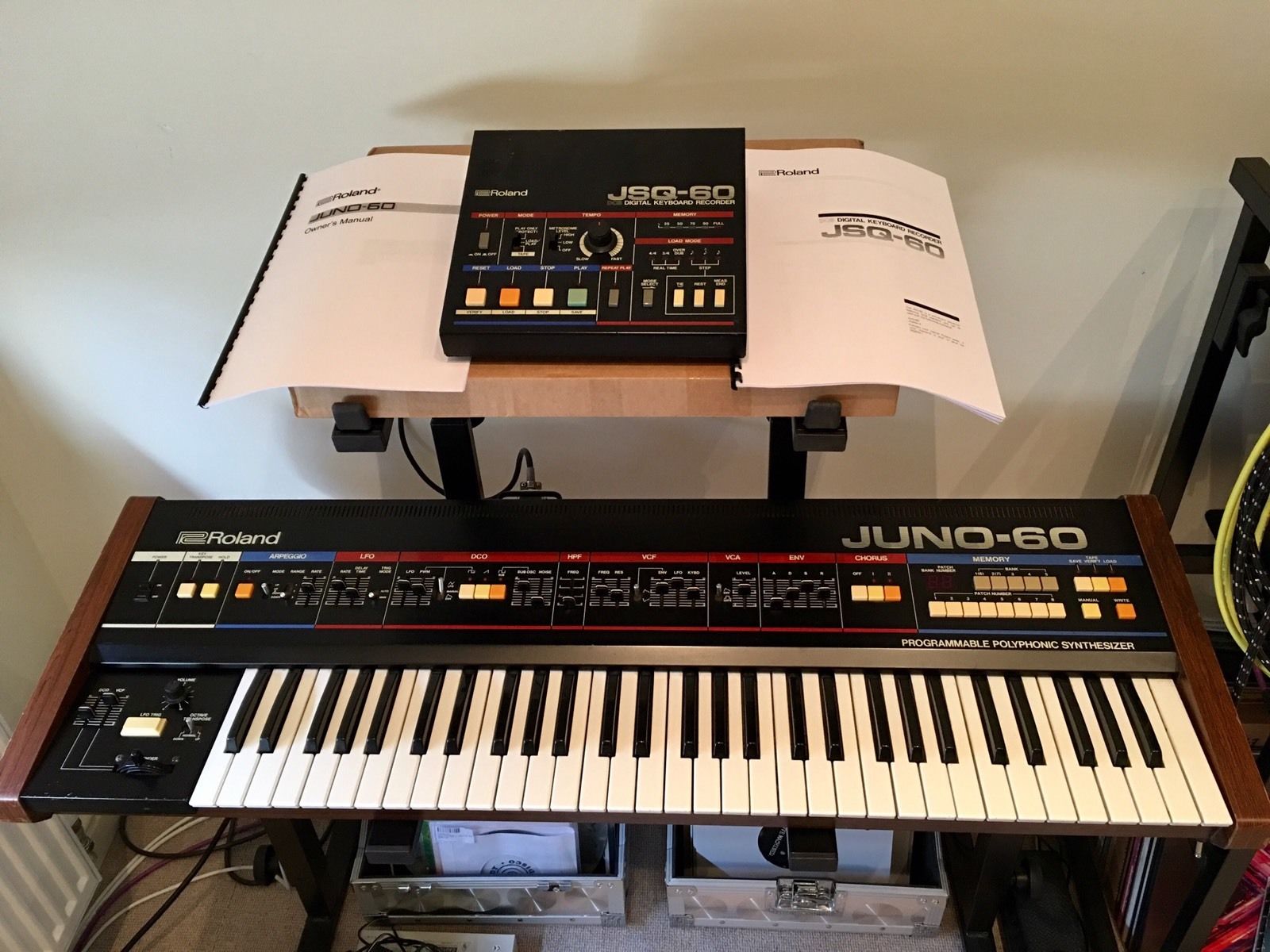 MATRIXSYNTH: ROLAND JUNO 60 w/ JSQ60