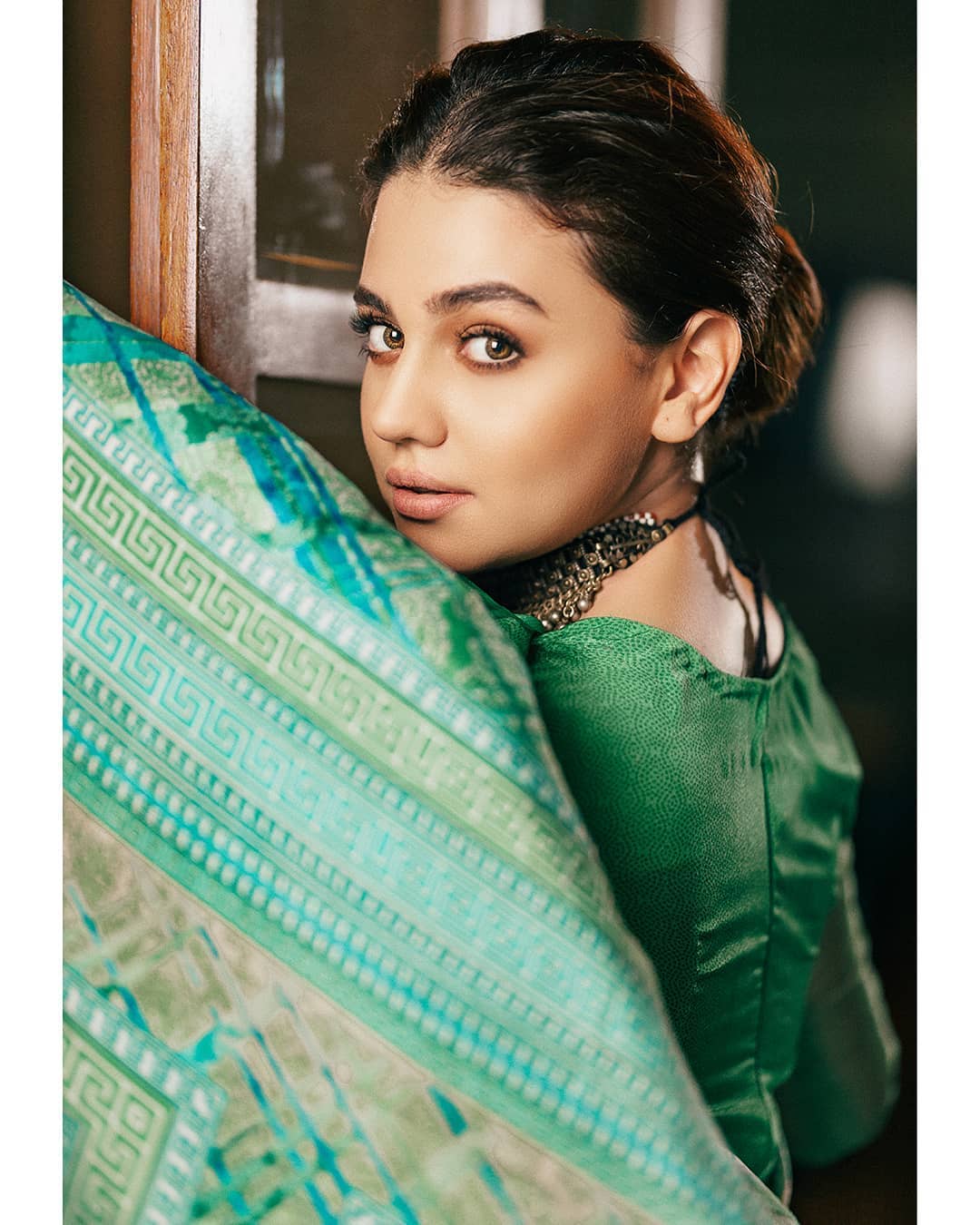 Zara Noor Abbas Stunning New Pictures | Daily InfoTainment