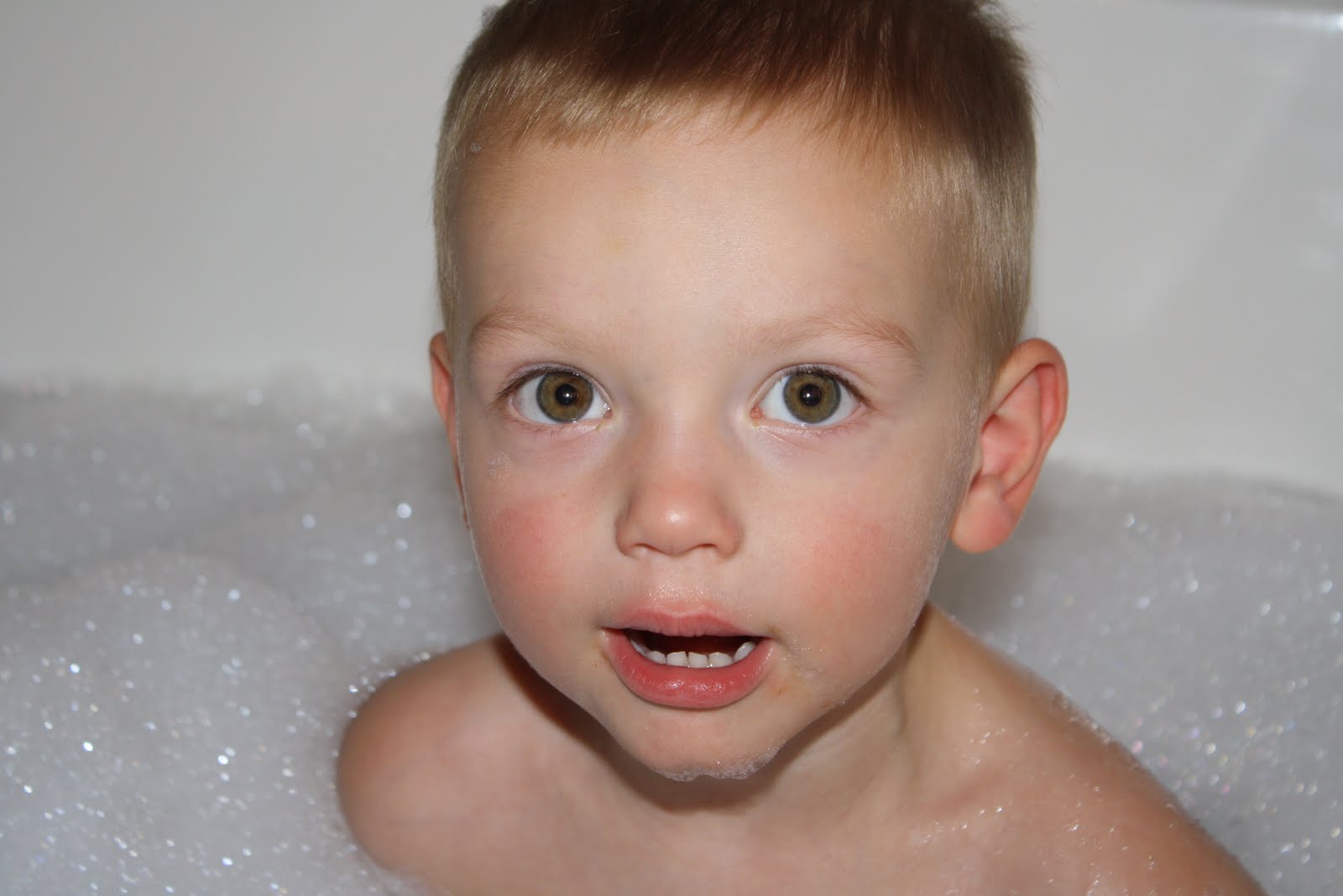 Hope Happenings Bubble Bath Fun