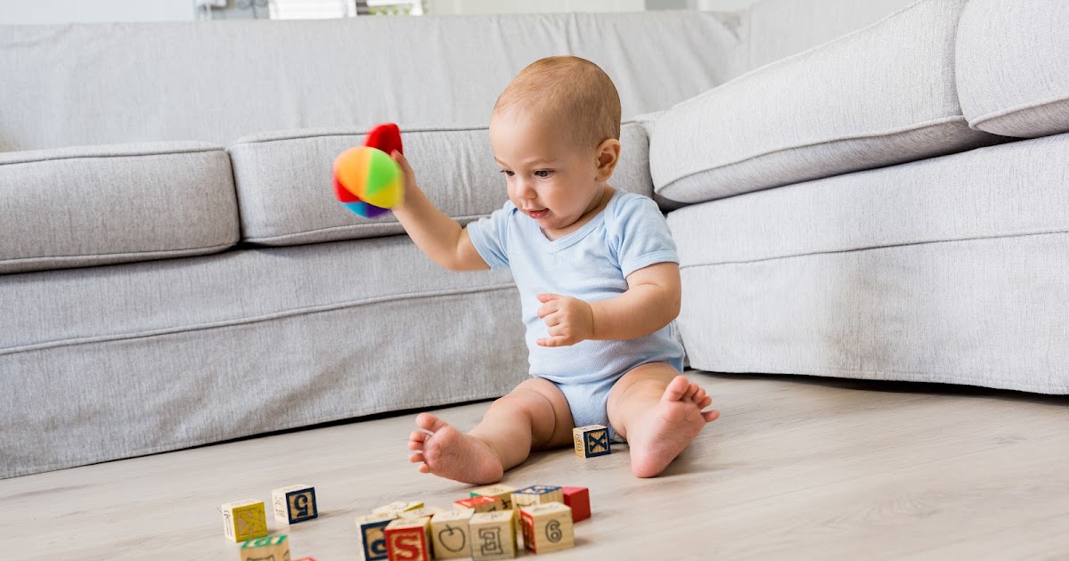 Crece Bebe: Características motrices de 10 meses