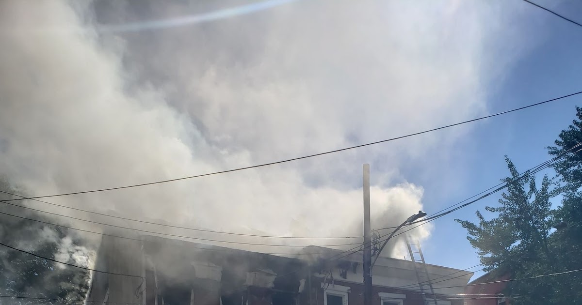 Fire Crews Responding Working House Fire in Pottsville