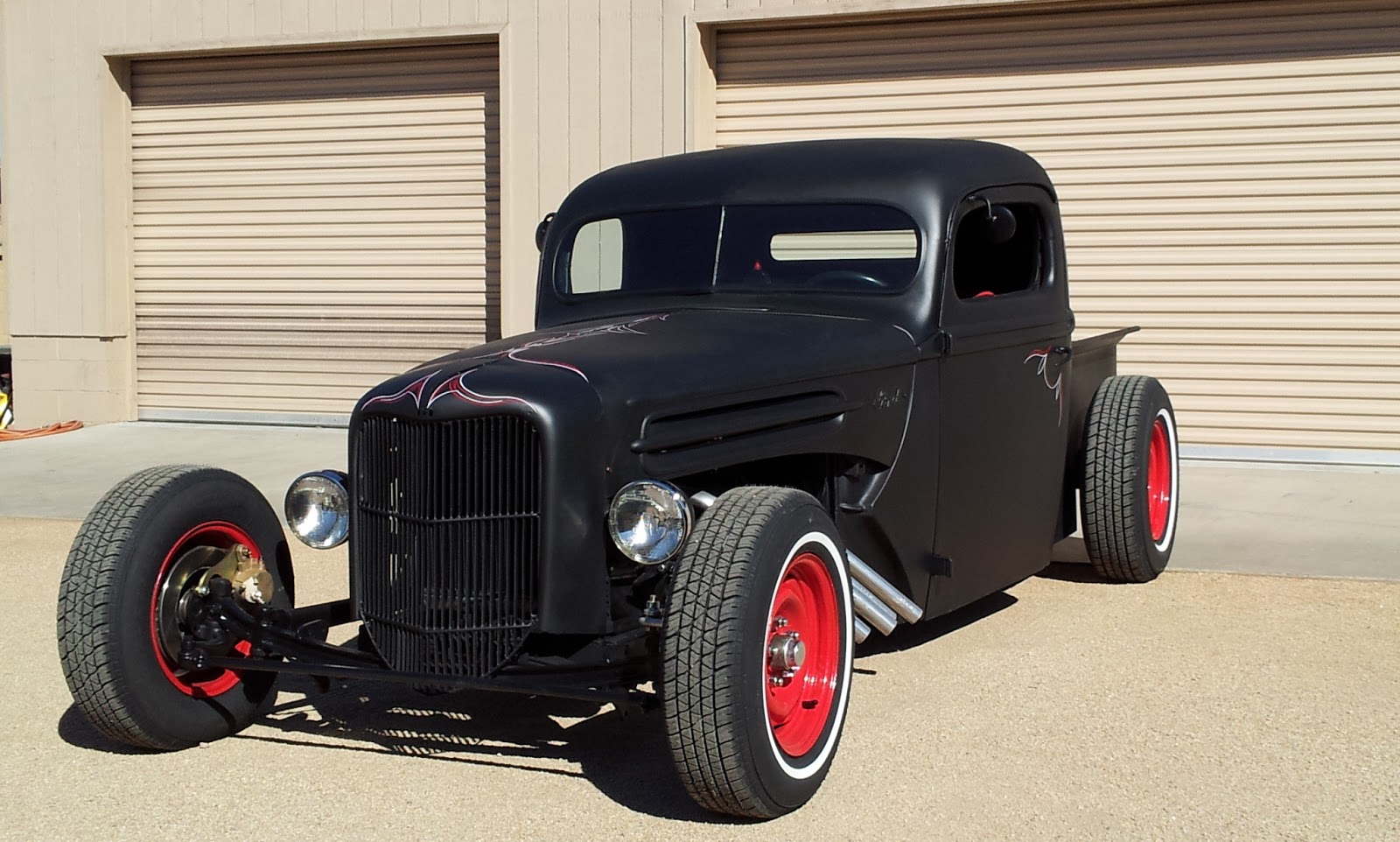 RUSS ELLIS - PHOENIX AZ UNVEILS 1940 FORD RAT ROD PICKUP