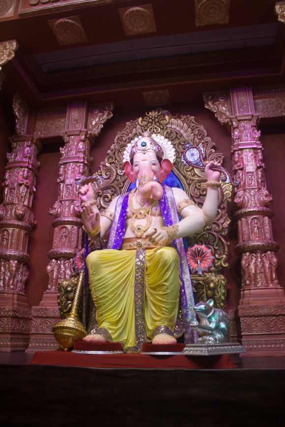 lal bagh cha raja: LALBAGH KA RAJA 2012 HD PHOTOS