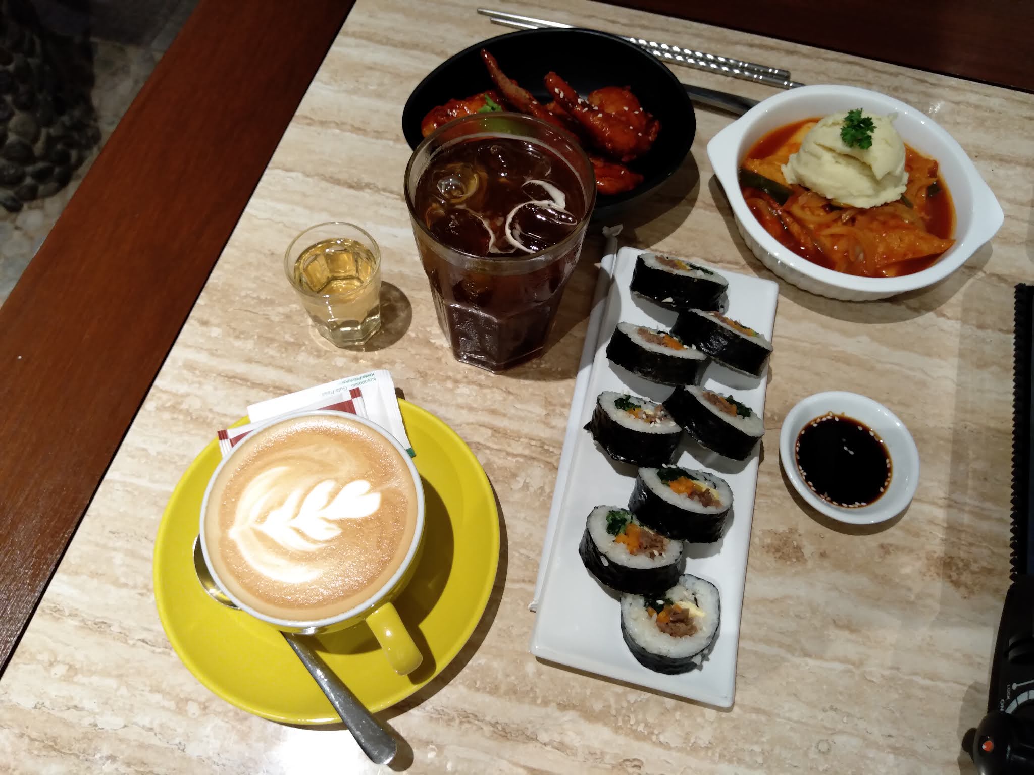 Menikmati Korean Food di Chingoo Malang | Dee Stories