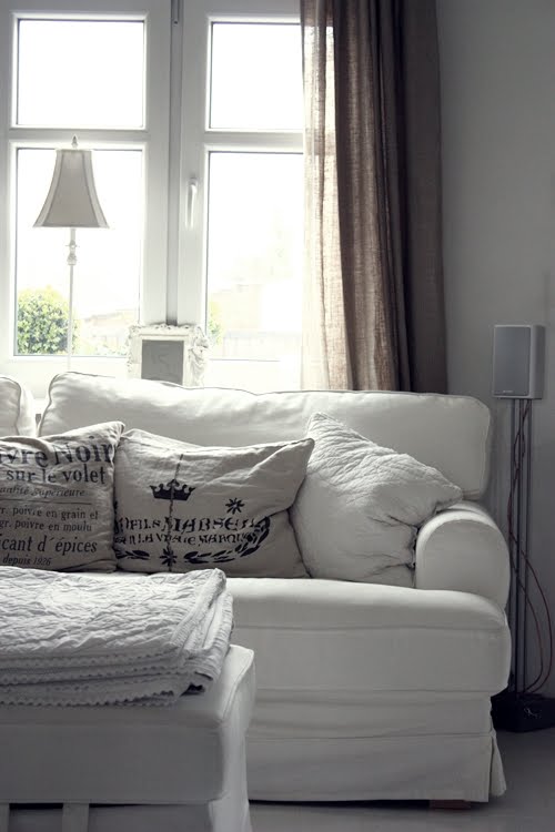 Donkey and the Carrot: VINTAGE HOMESTYLES... ΤΟ ΛΕΥΚΟ ΔΙΝΕΙ ΑΛΛΟ ...