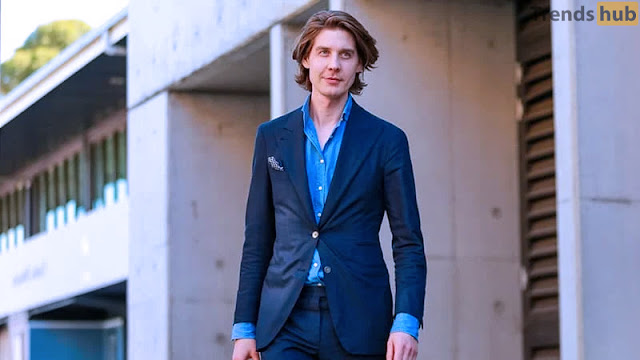 10 COOLEST BRO FLOW HAIRSTYLES FOR MEN