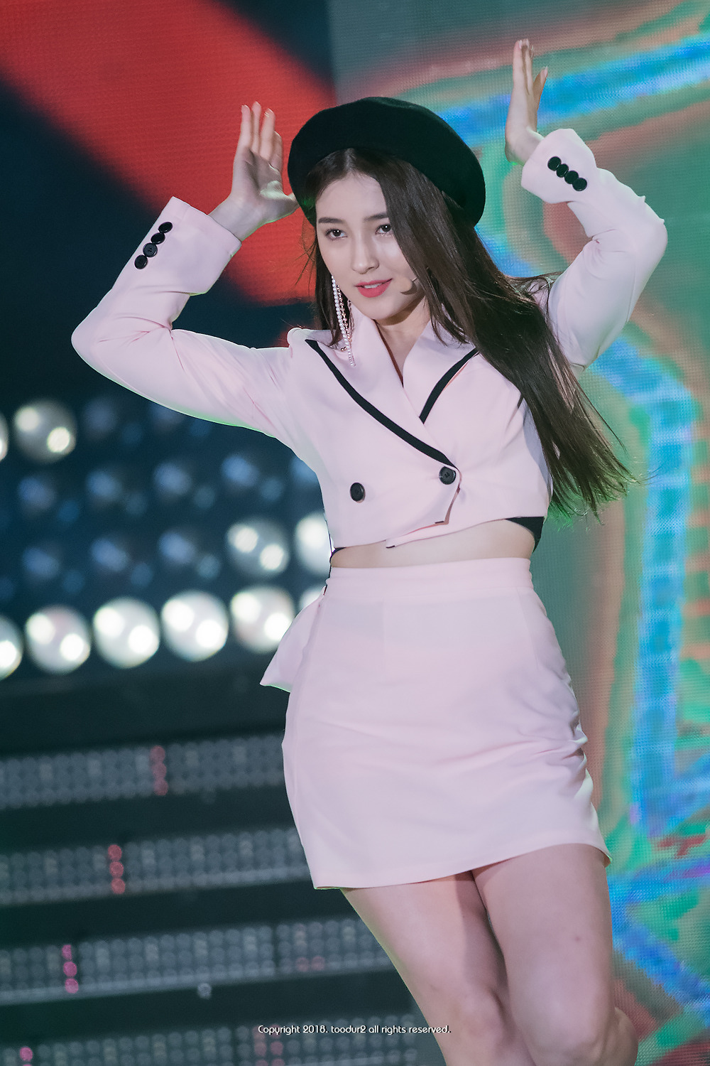 MOMOLAND Nancy is so beautiful in pink - Who's your bias?