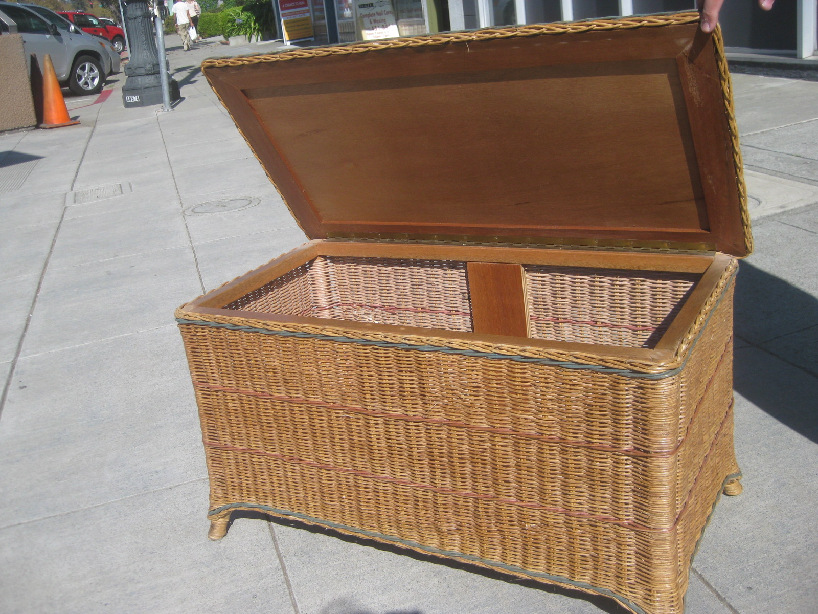 UHURU FURNITURE & COLLECTIBLES: SOLD - Wicker Chest - $25