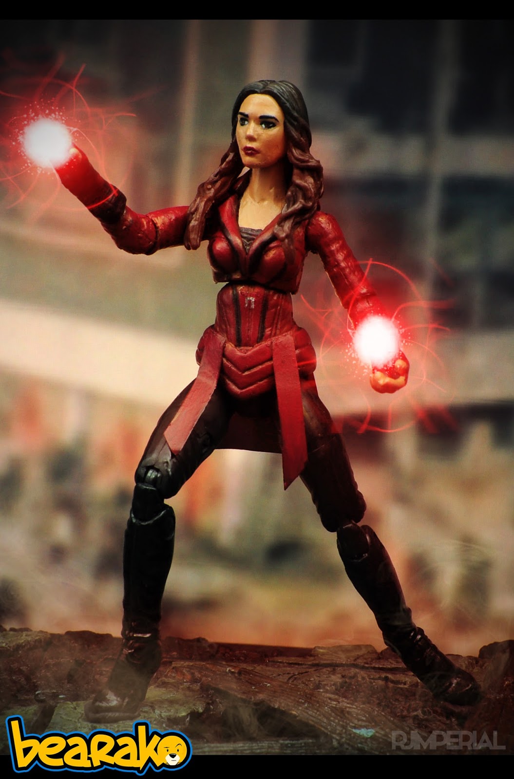Bearako's Corner: TOY CUSTOM: Scarlet Witch (Movie)