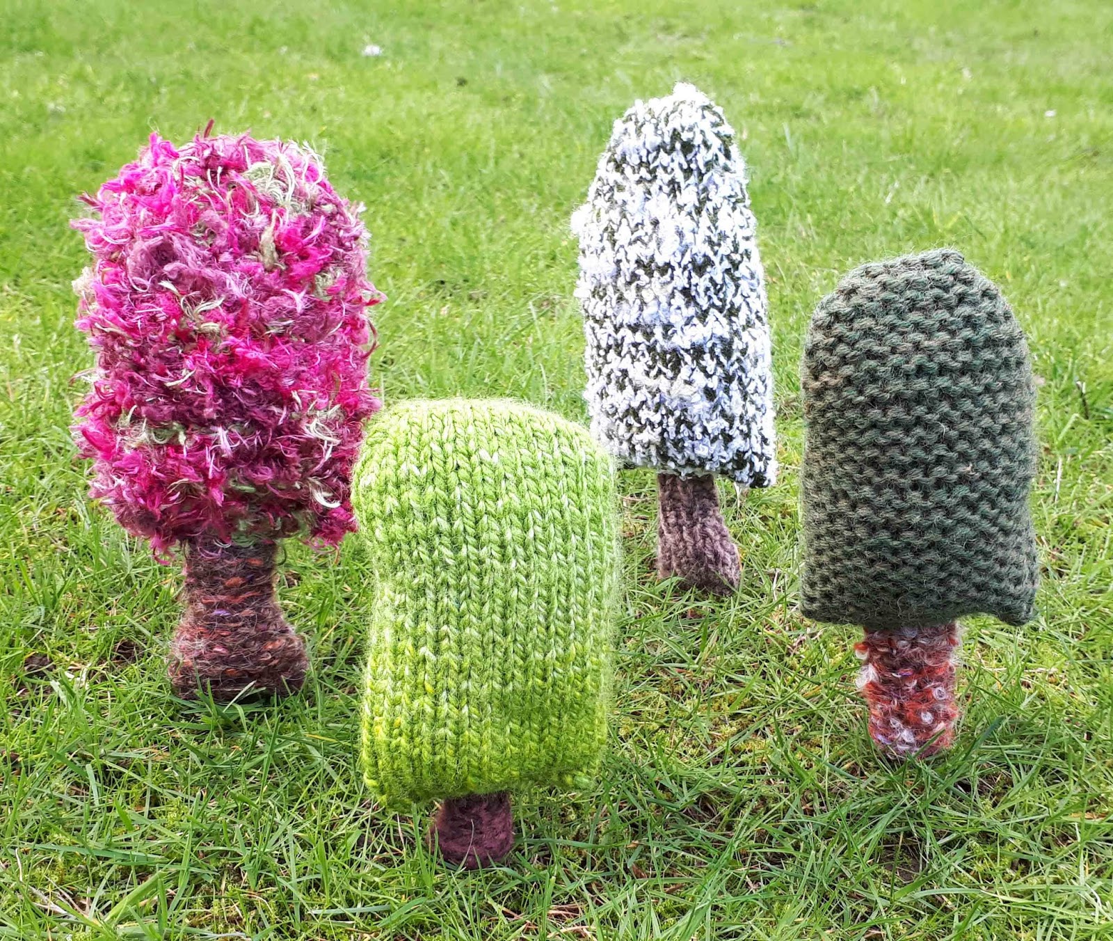 Hippystitch: Tree Knitting Patterns