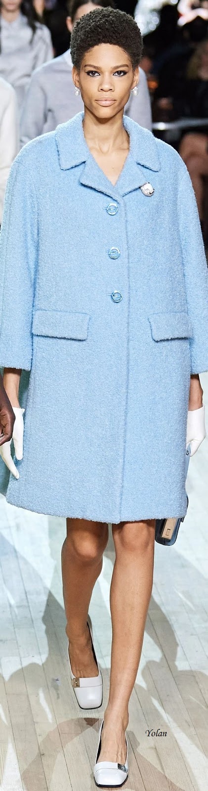 Una nota de color: Fall 2020 Marc Jacobs color azul