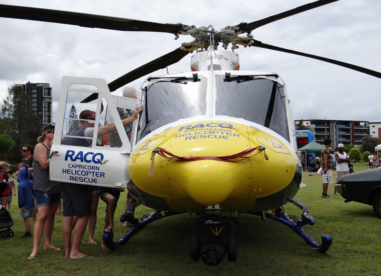 Air Queensland.blogspot: RACQ / Capricorn Helicopter Rescue Service ...