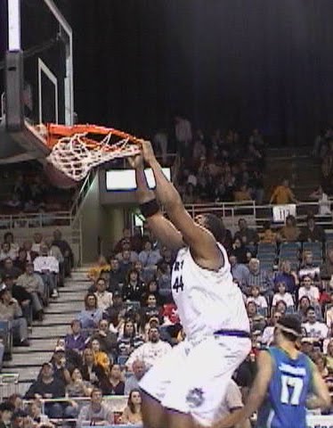 BALONCESTO HISTORIA DE LOS MEJORES: Oliver Miller; "The Big O"