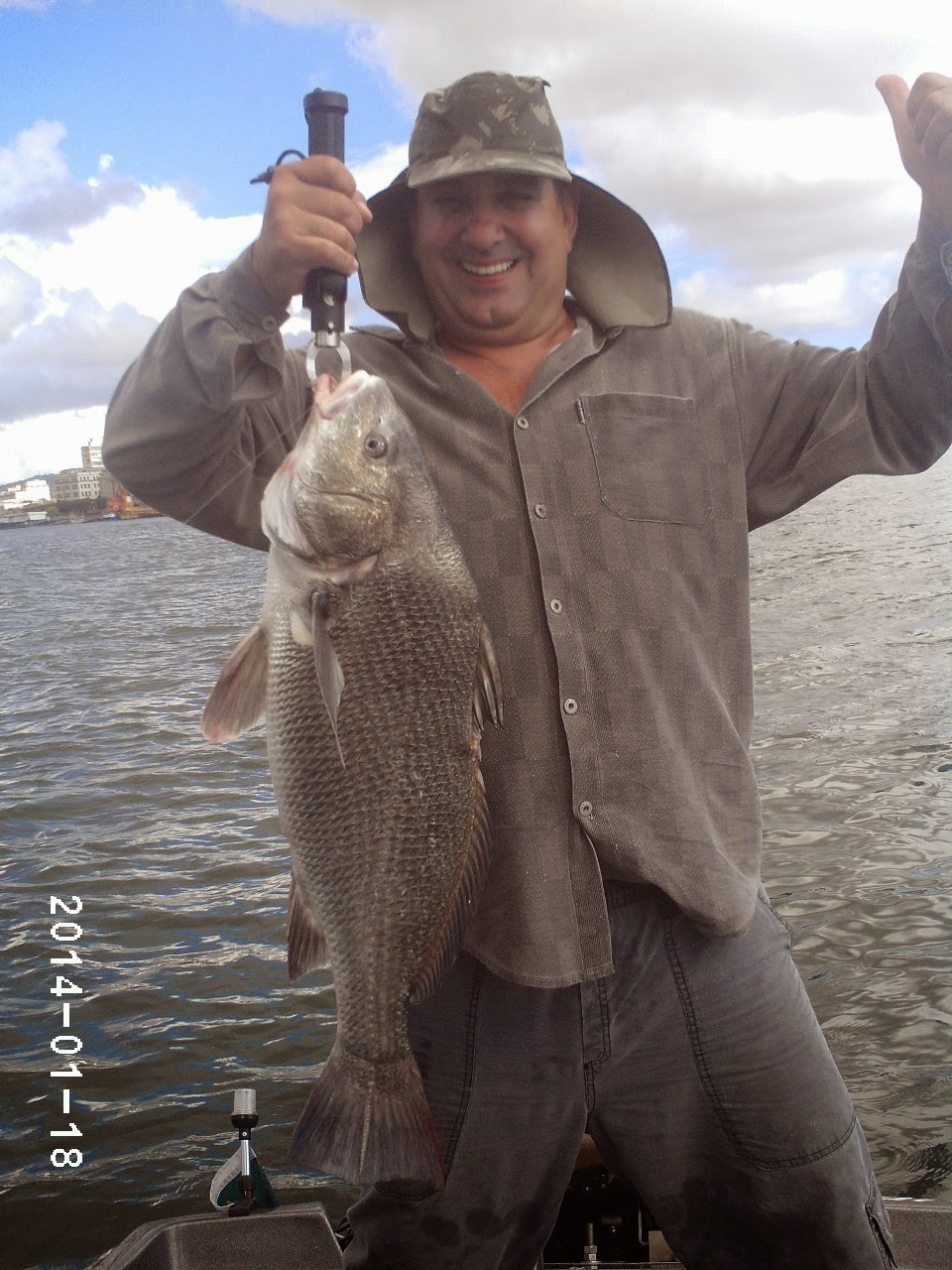 Espaço Pesca: Pescaria de Miraguaia com 8,750 Kg no Canal do Porto de ...